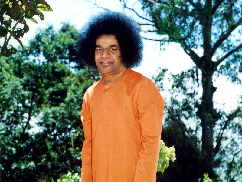 18 HARI OM HARI OM - Sai Sundaram 18 HARI OM HARI OM - Sai Sundaram
